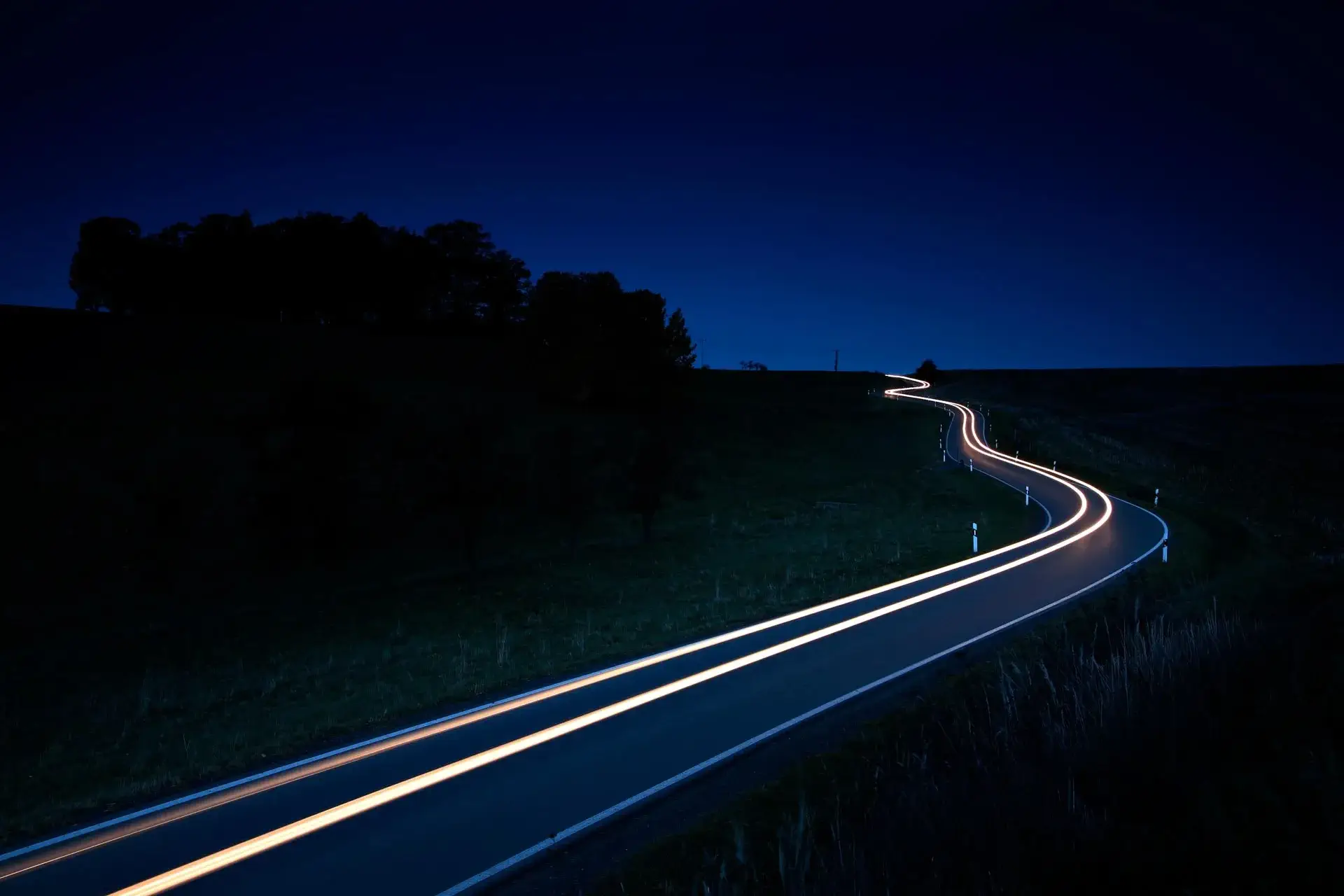 Why Your Night Driving Logbook Hours Are Important | LTrent